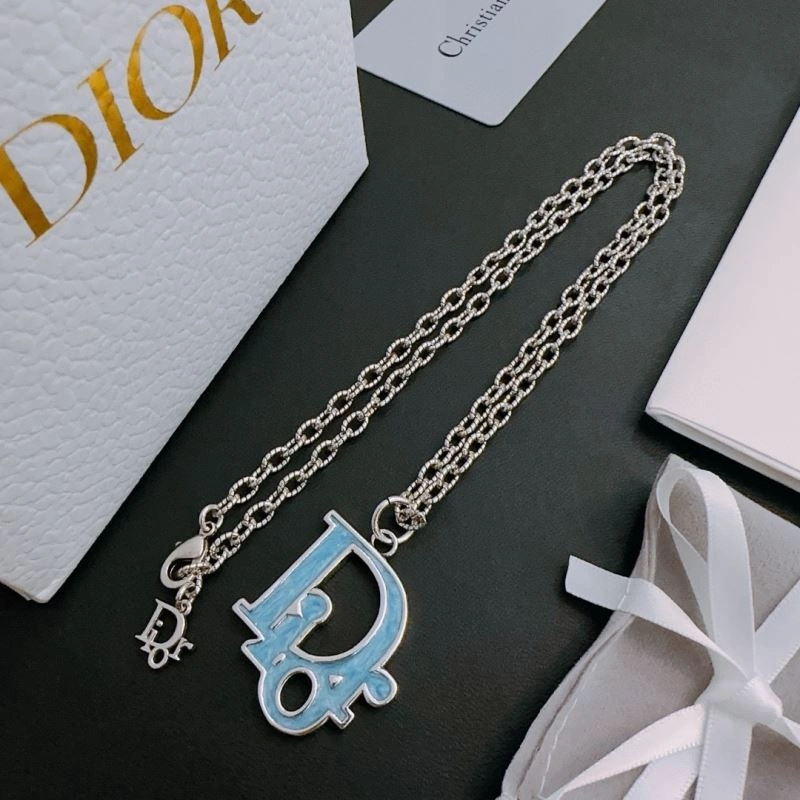Factory-made Christian Dior Necklaces
