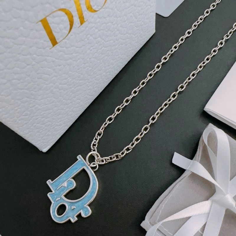 Factory-made Christian Dior Necklaces
