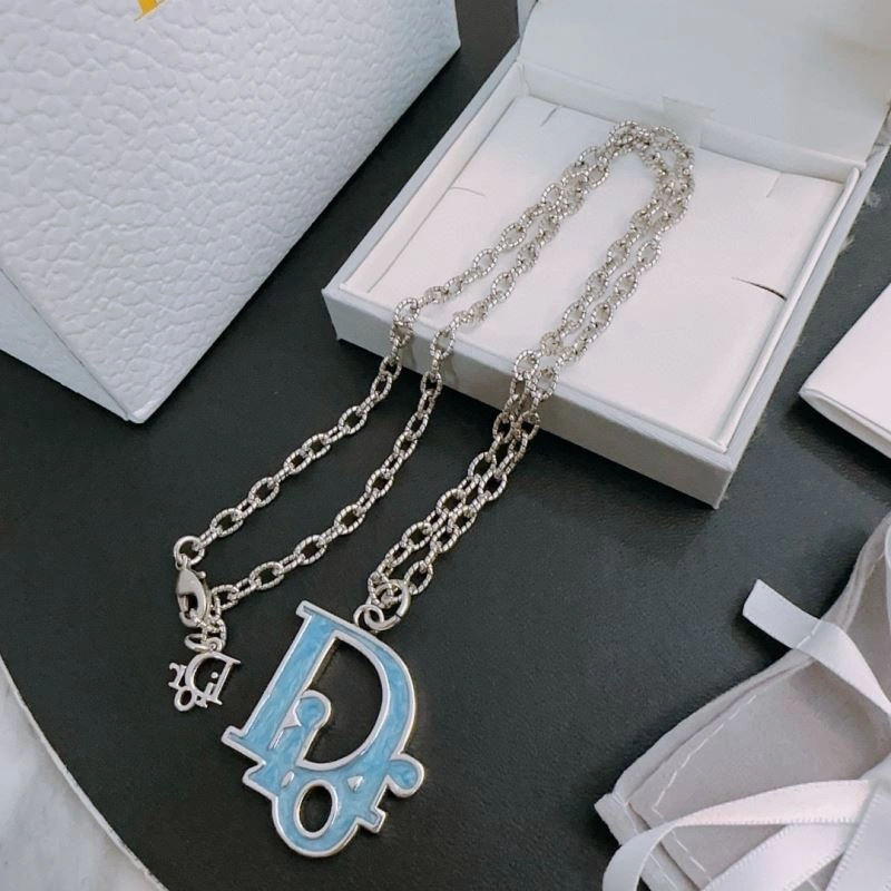 Factory-made Christian Dior Necklaces