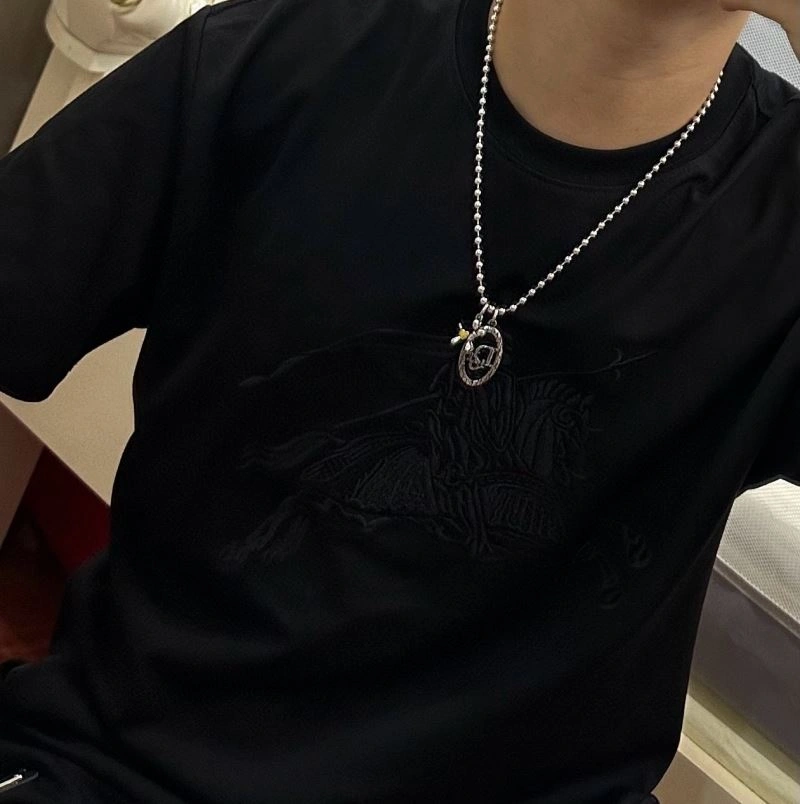 Top mirror Christian Dior Necklaces