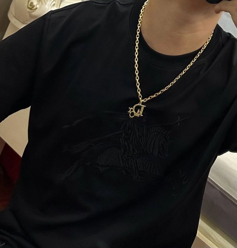 Value-priced Christian Dior Necklaces