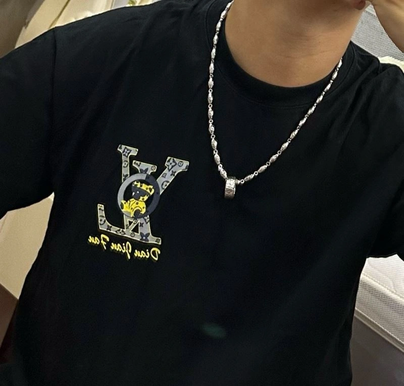 Bargain Christian Dior Necklaces