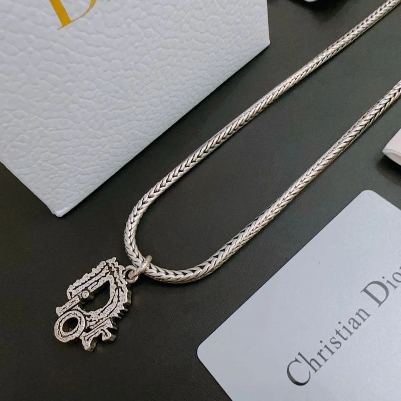 Official Christian Dior Necklaces