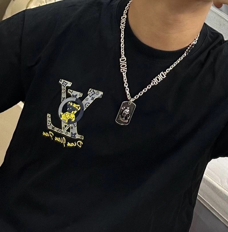 OEM Christian Dior Necklaces