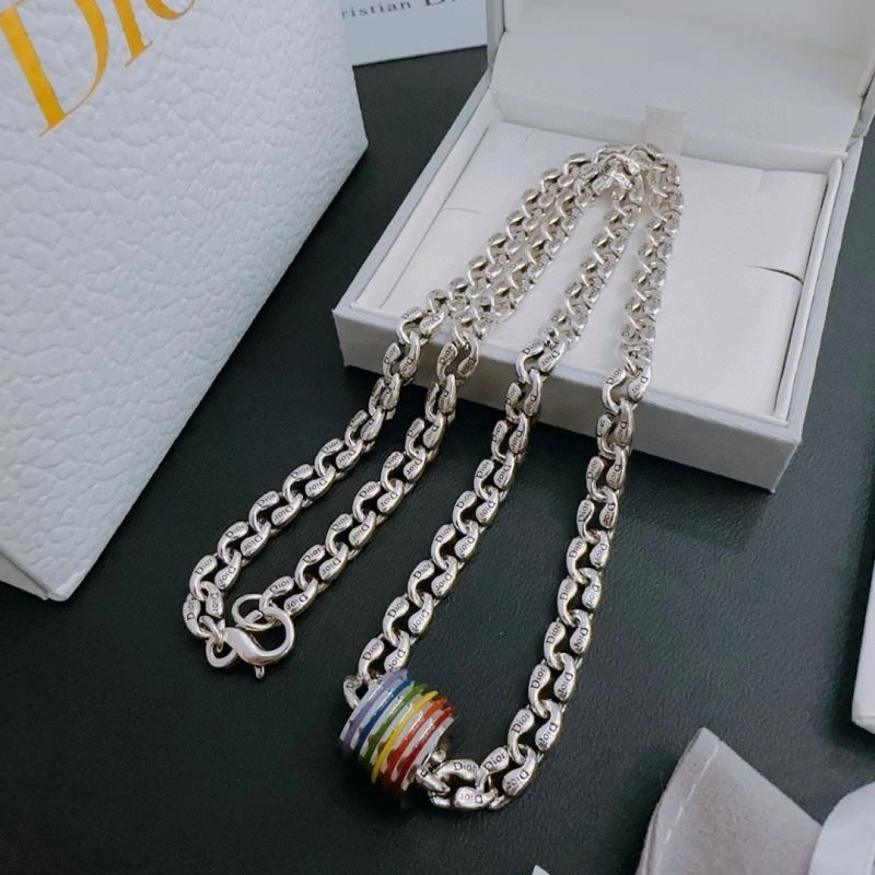Top match Christian Dior Necklaces