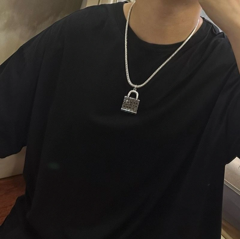 Legit Christian Dior Necklaces