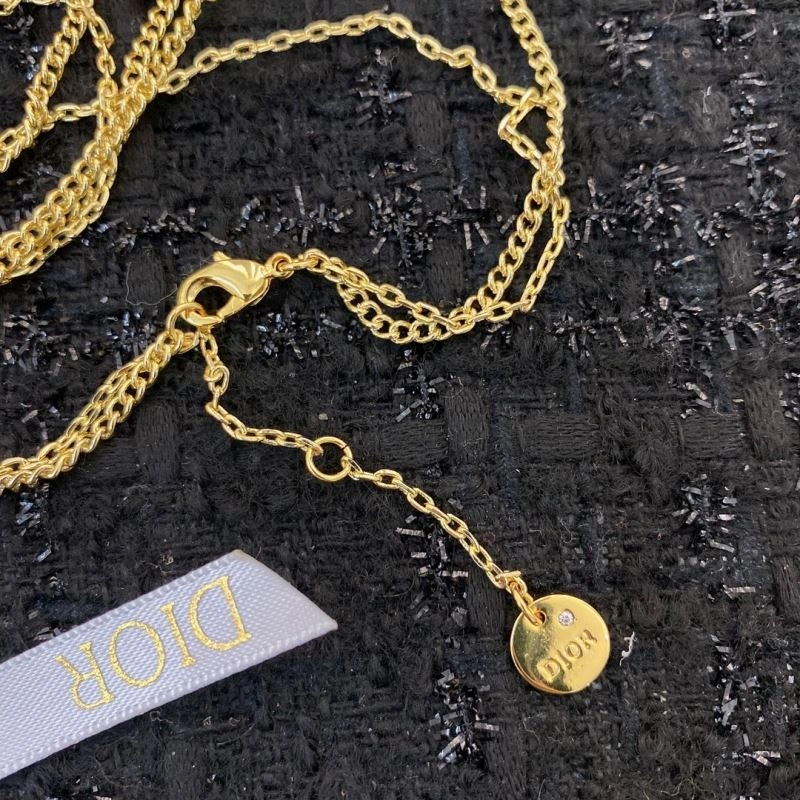 High fidelity Christian Dior Necklaces