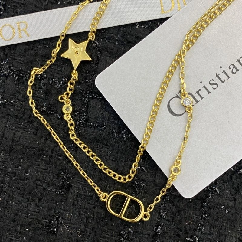 High fidelity Christian Dior Necklaces