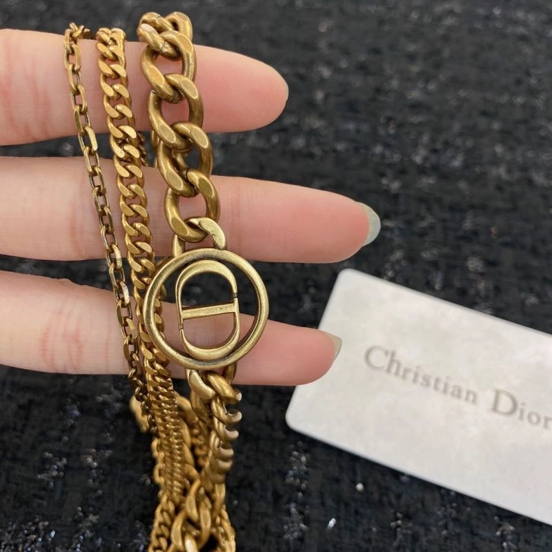 Economical Christian Dior Necklaces