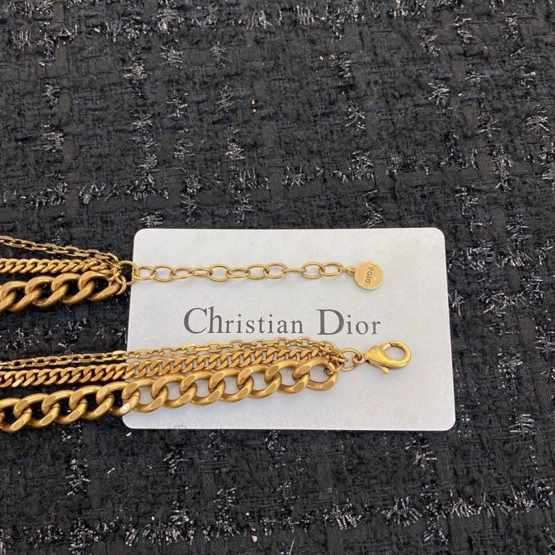 Economical Christian Dior Necklaces