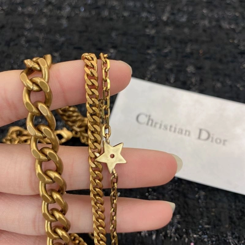 Economical Christian Dior Necklaces
