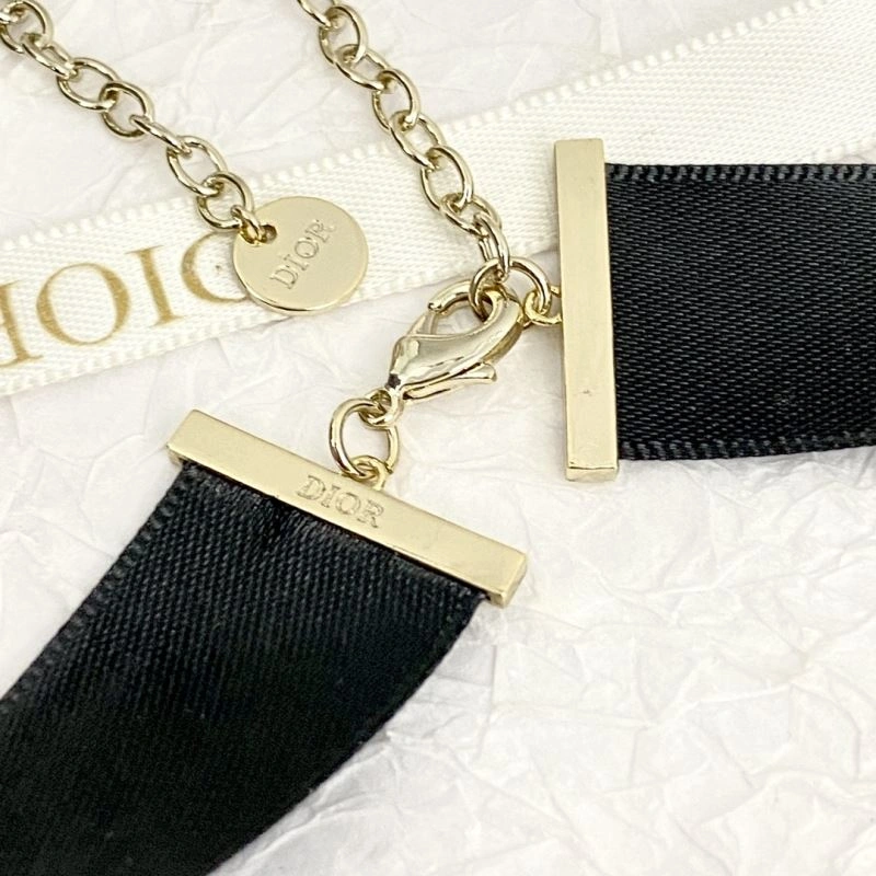 High accuracy Christian Dior Necklaces