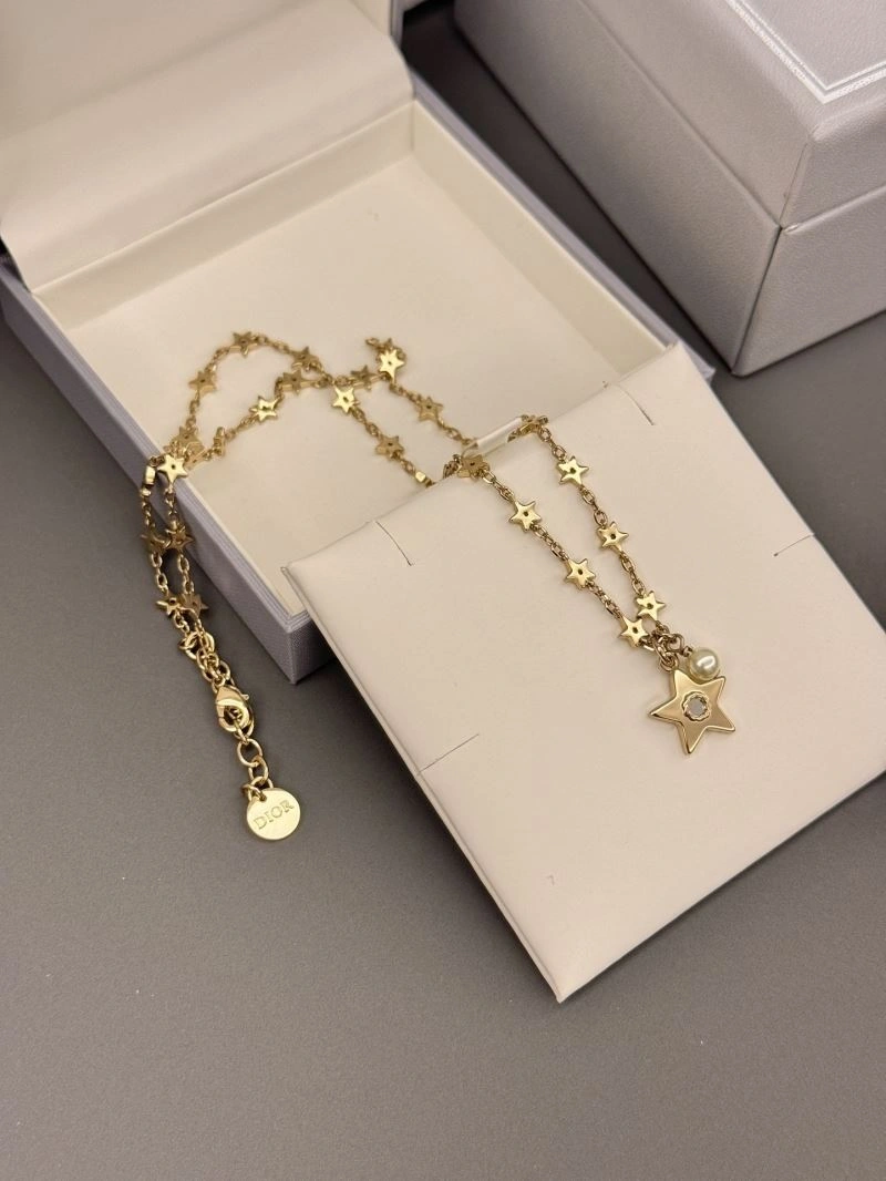 High fidelity Christian Dior Necklaces