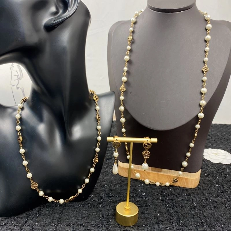 High accuracy Christian Dior Necklaces