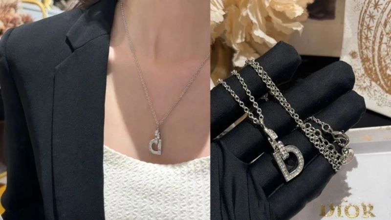 Cut-rate Christian Dior Necklaces