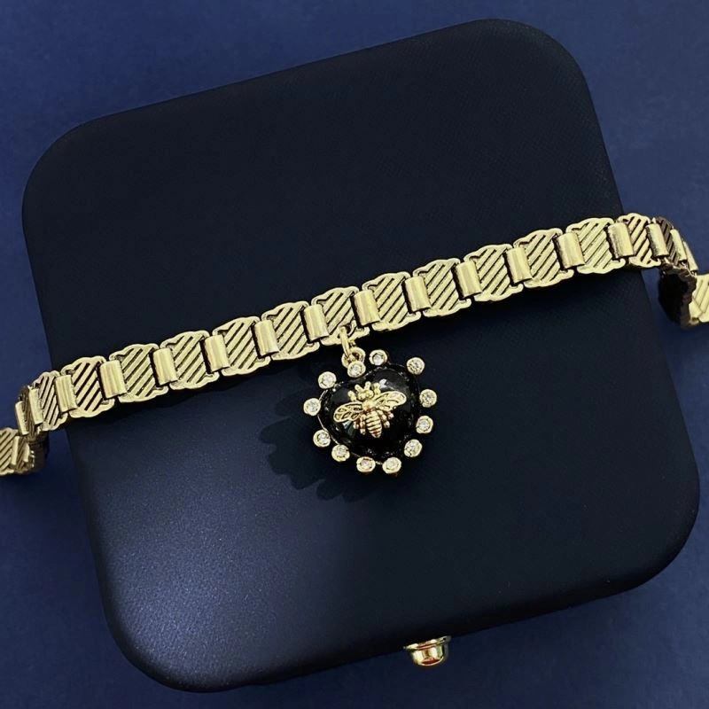 Cut-rate Christian Dior Necklaces