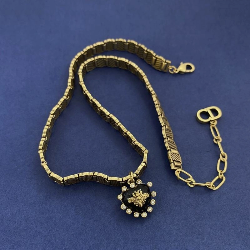 Cut-rate Christian Dior Necklaces