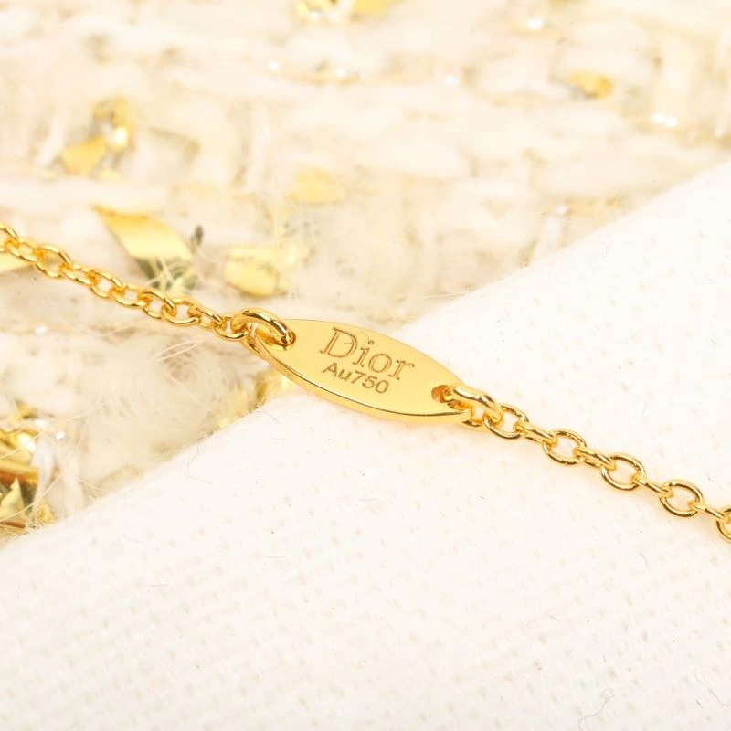 1:1 copy Christian Dior Necklaces