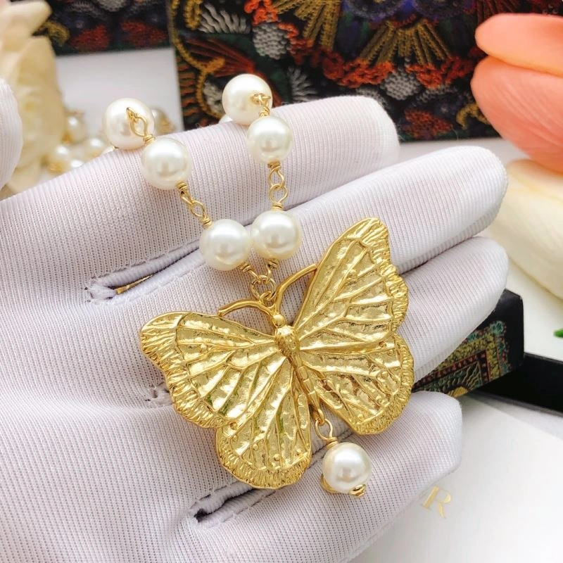 Factory-made Christian Dior Necklaces