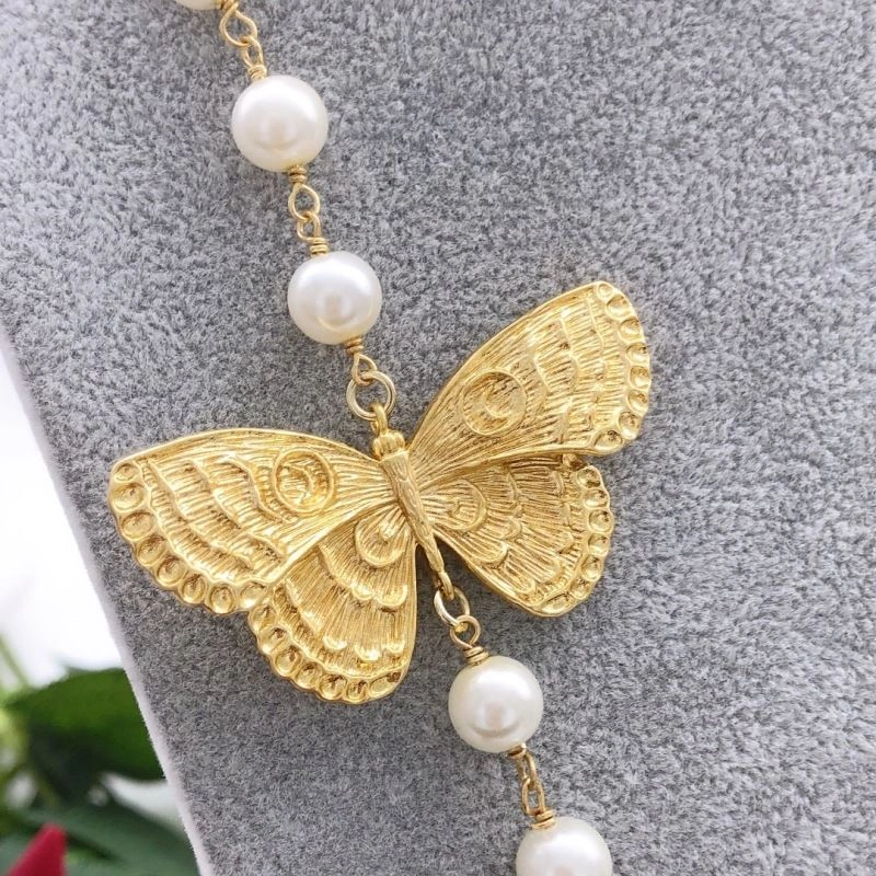 Factory-made Christian Dior Necklaces