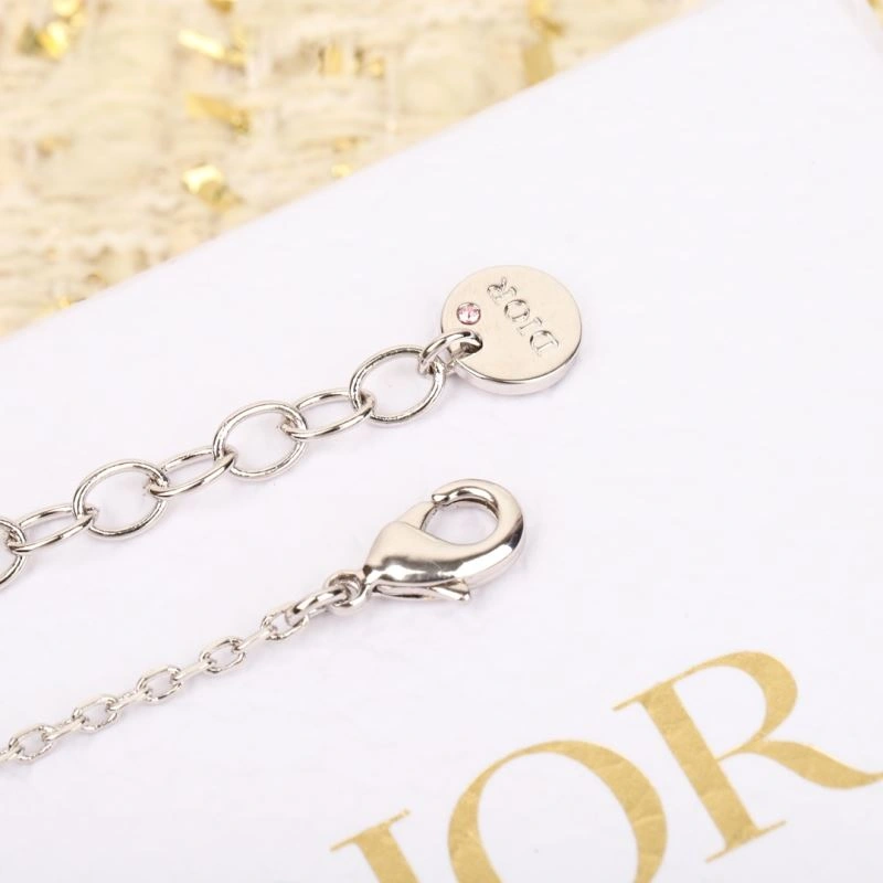 High fidelity Christian Dior Necklaces