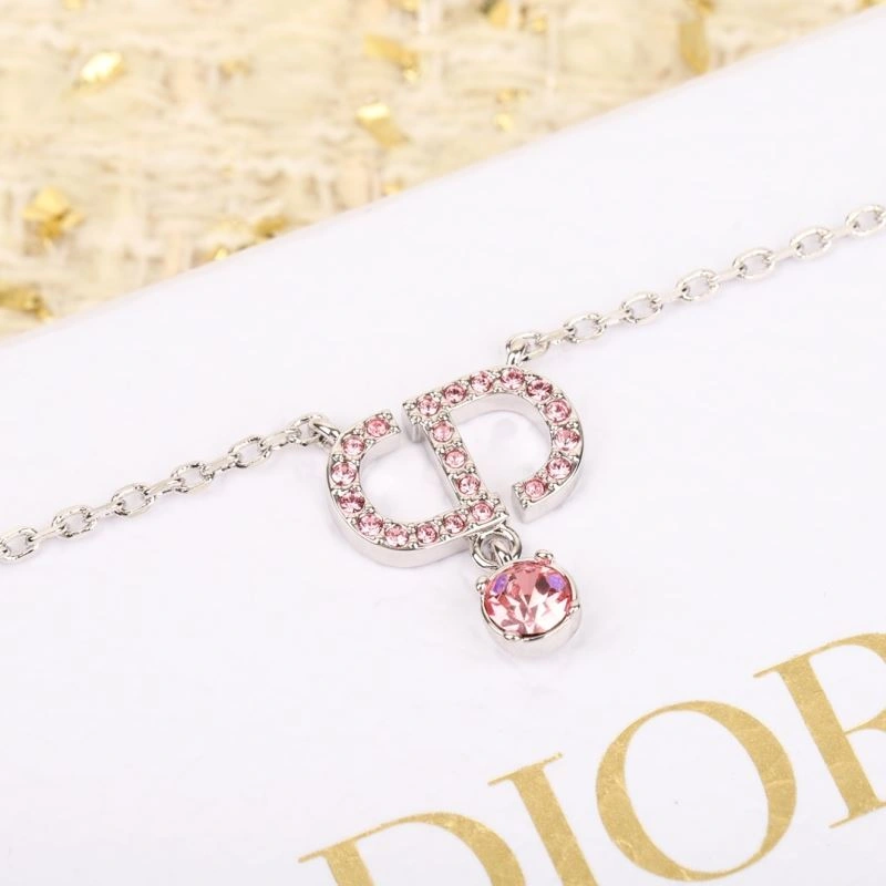 High fidelity Christian Dior Necklaces