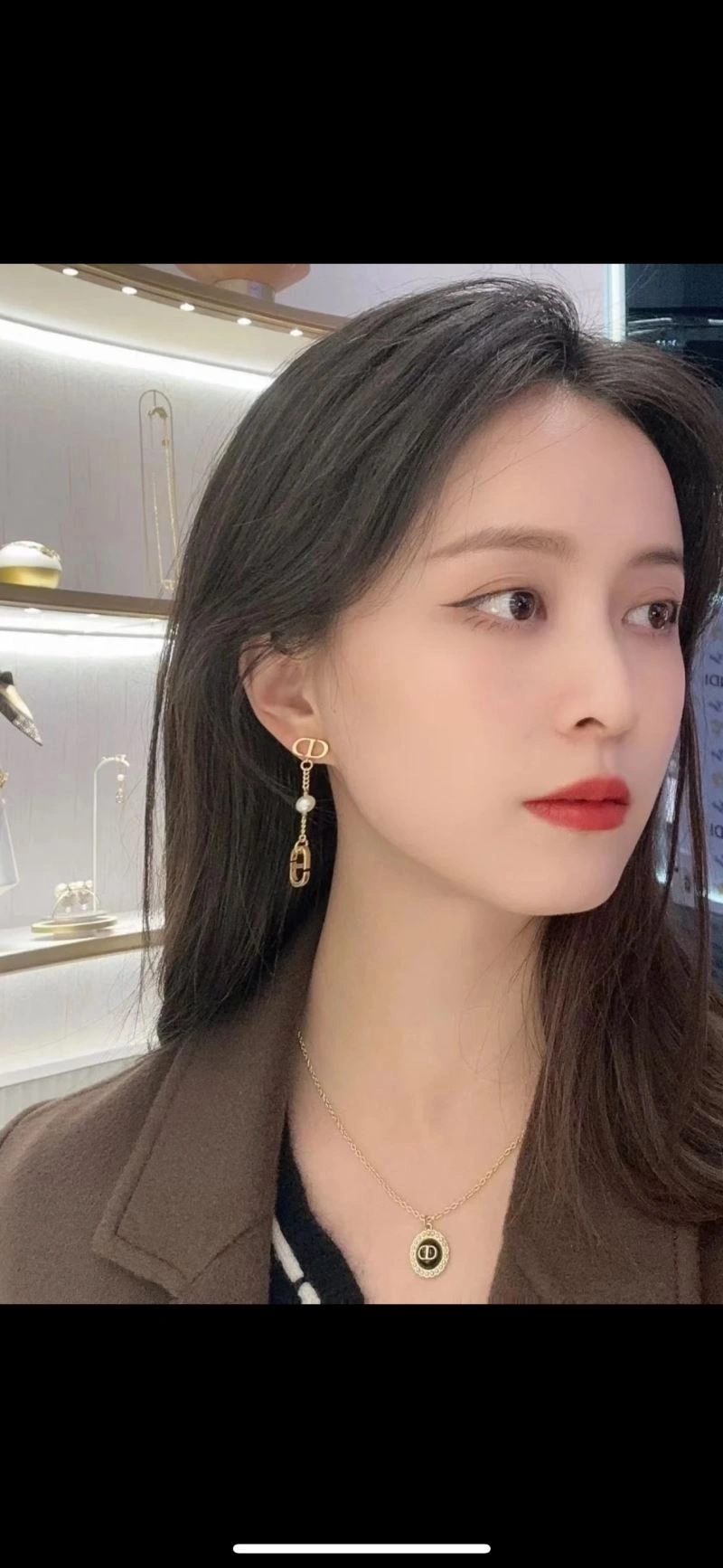 Inexpensive Christian Dior Necklaces