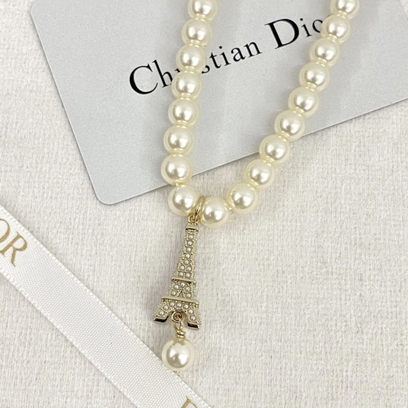 Top match Christian Dior Necklaces