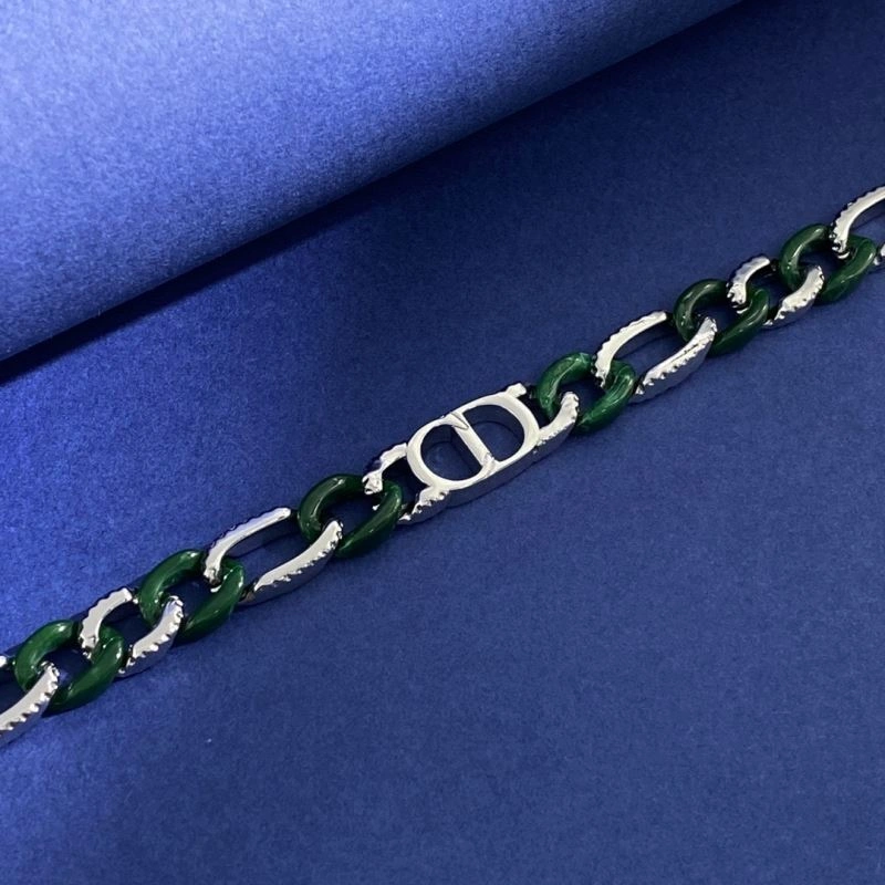 Top mirror Christian Dior Necklaces