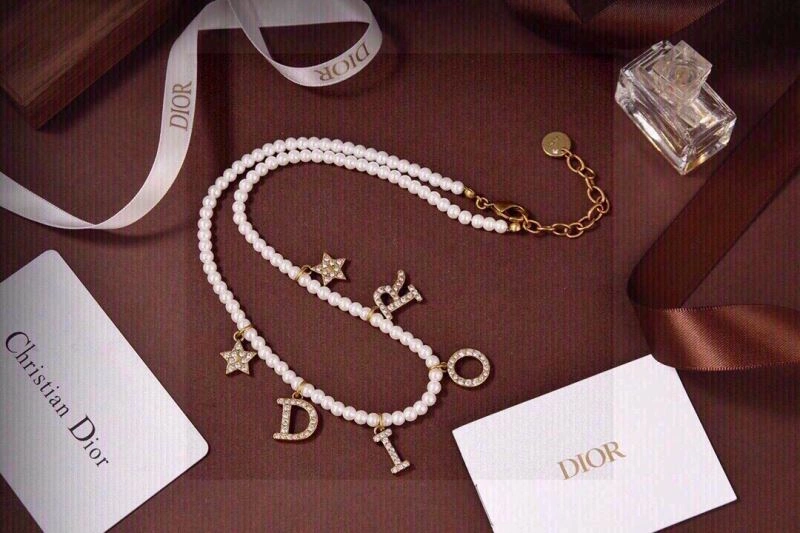 Official Christian Dior Necklaces