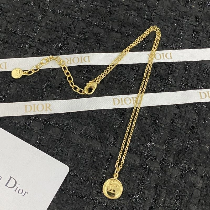 Exact replica Christian Dior Necklaces