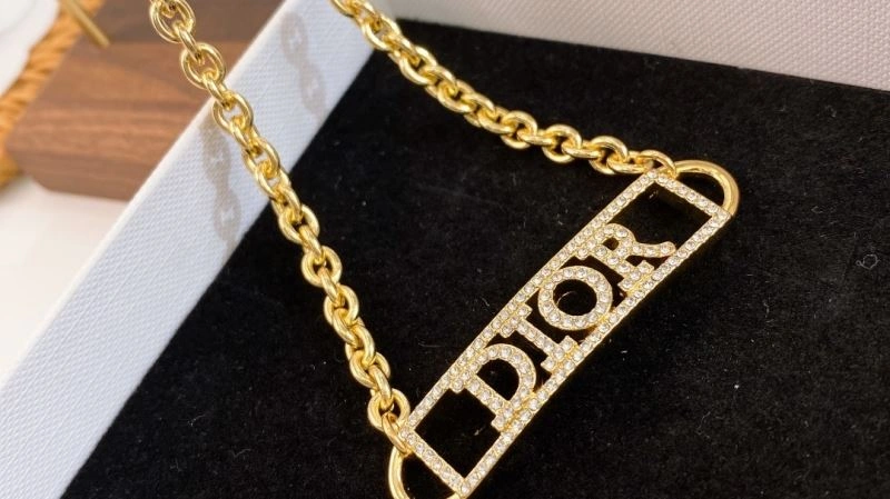 High accuracy Christian Dior Necklaces