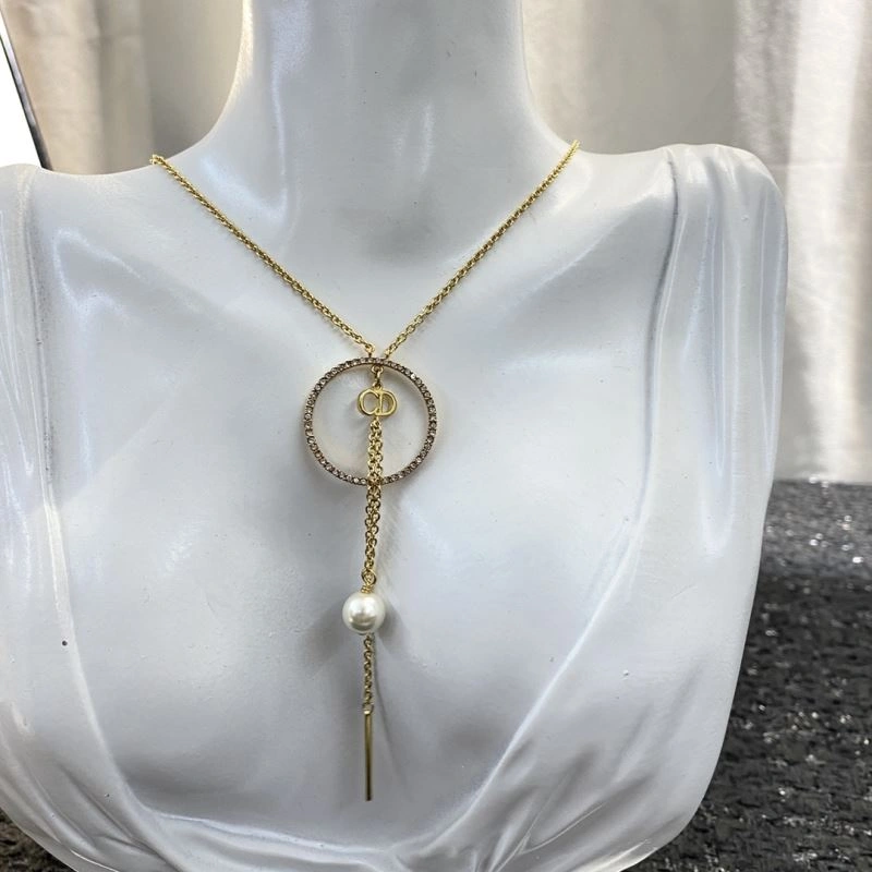 Economical Christian Dior Necklaces