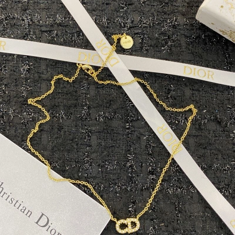 Economical Christian Dior Necklaces