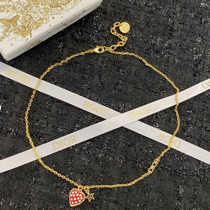 Economical Christian Dior Necklaces