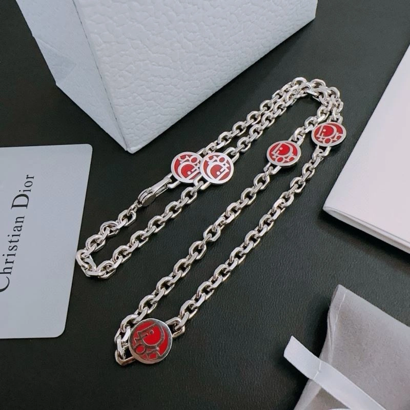Economical Christian Dior Necklaces