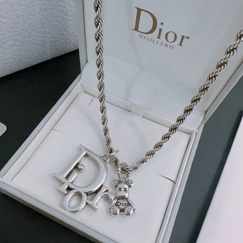 Precise copy Christian Dior Necklaces