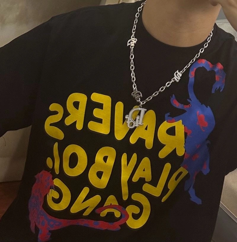 Indistinguishable Christian Dior Necklaces