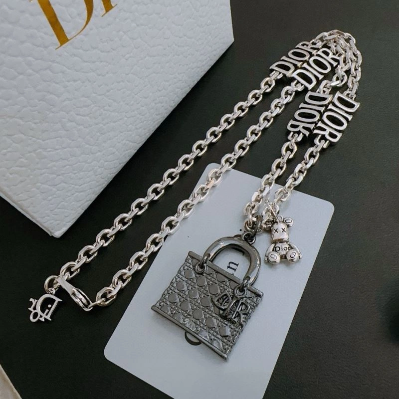 Precise copy Christian Dior Necklaces