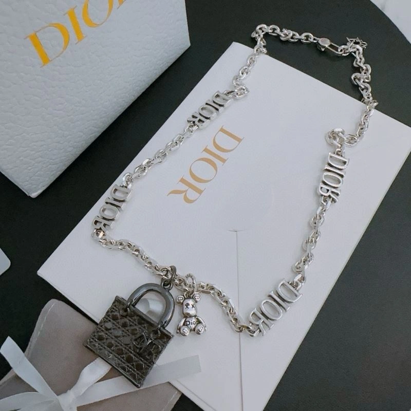 Precise copy Christian Dior Necklaces