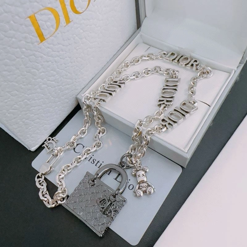 Precise copy Christian Dior Necklaces