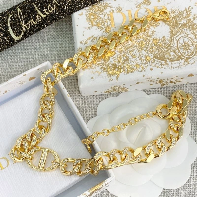 Reasonably priced Christian Dior Necklaces