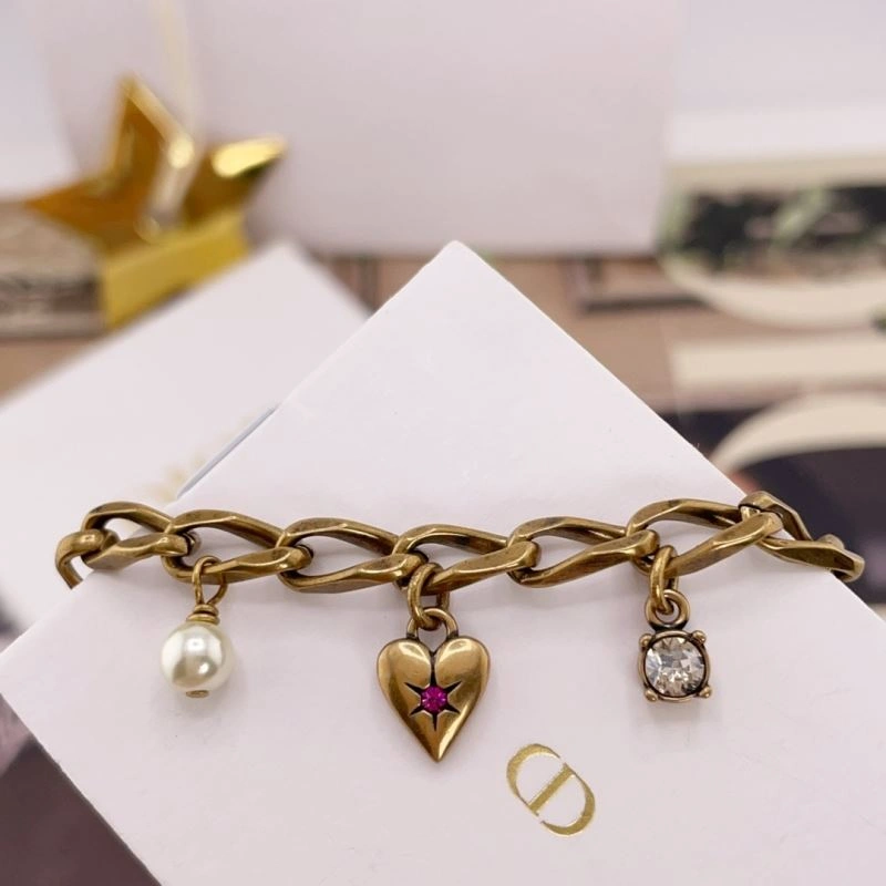 Exact replica Christian Dior Necklaces