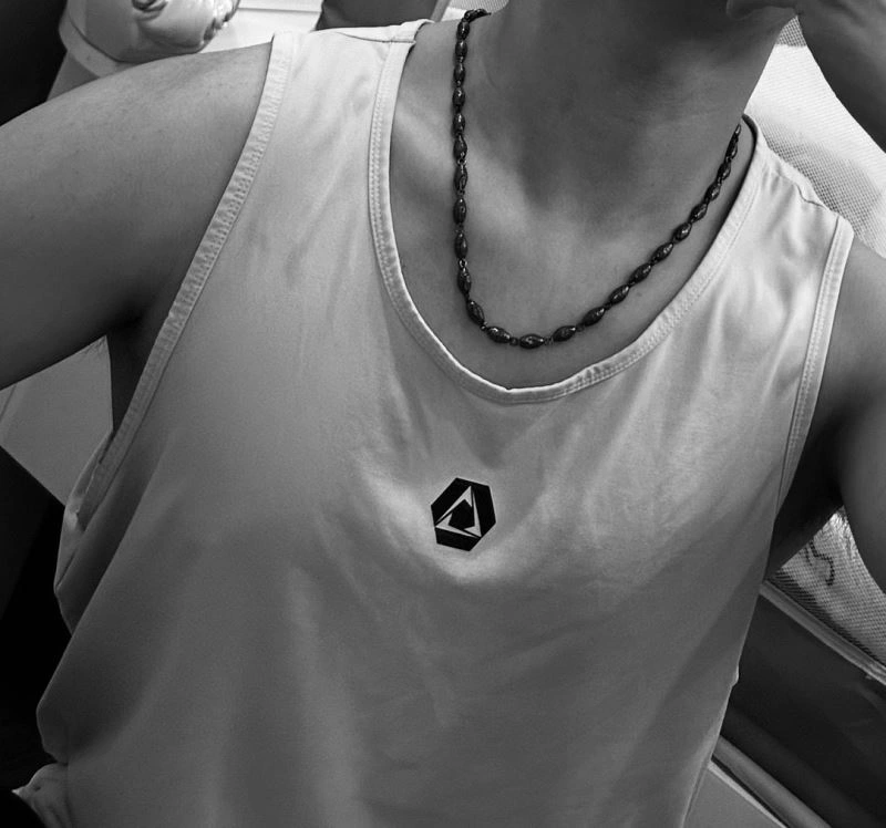 Accurate model Christian Dior Necklaces