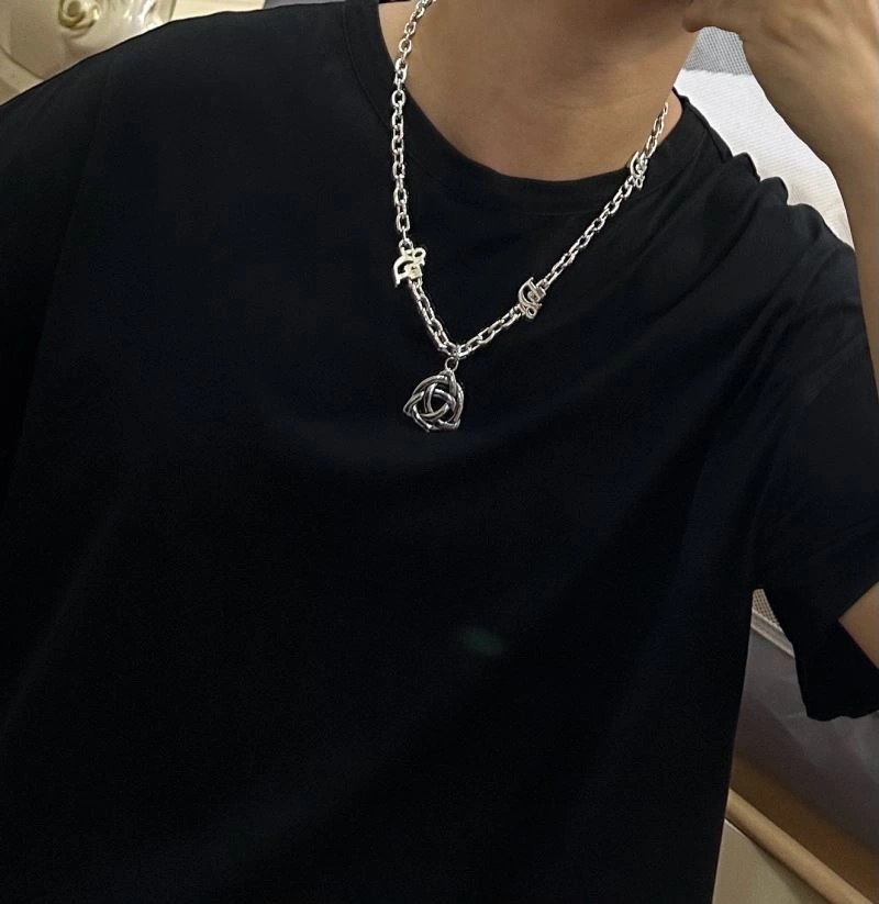 Value-priced Christian Dior Necklaces