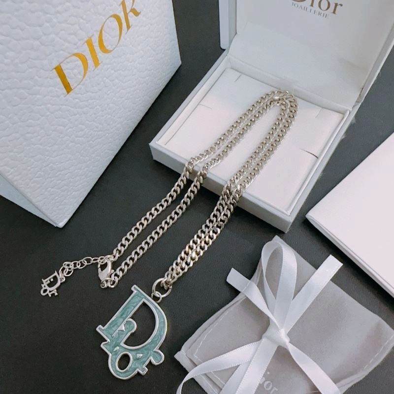 1:1 copy Christian Dior Necklaces