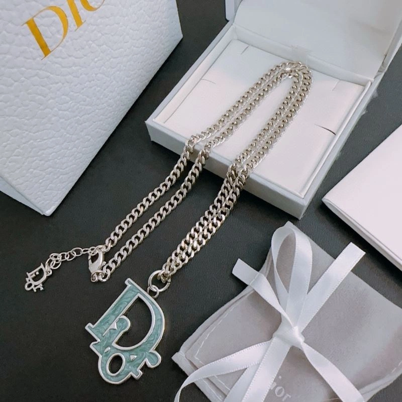 1:1 copy Christian Dior Necklaces