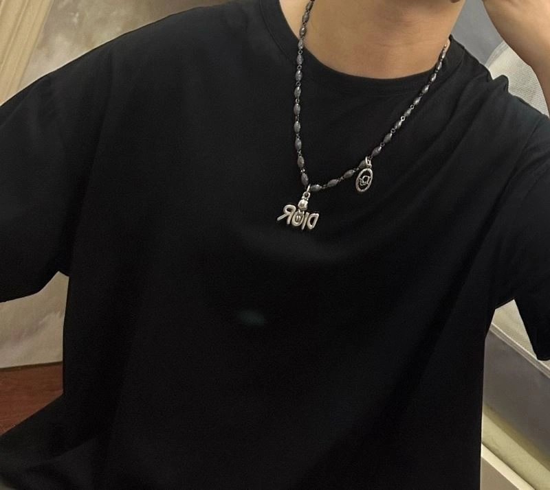 Economical Christian Dior Necklaces