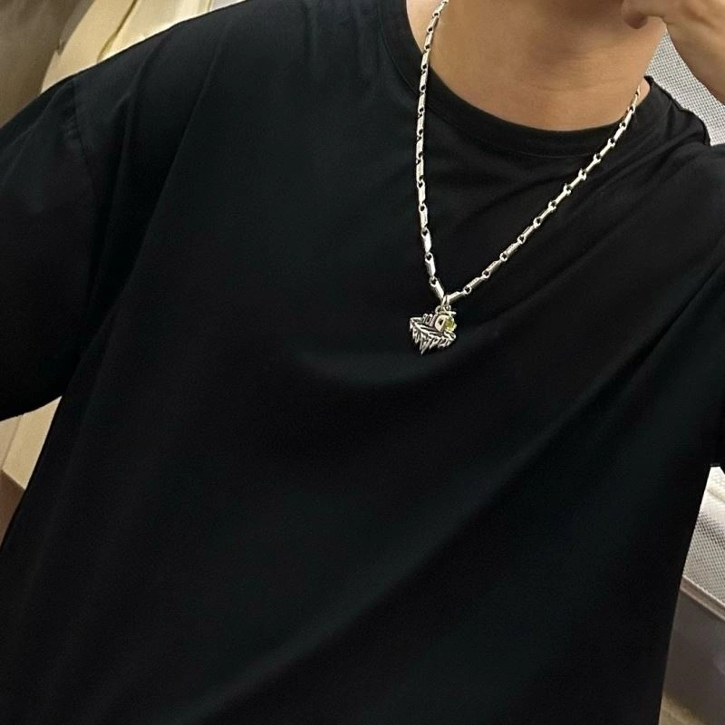 Economical Christian Dior Necklaces