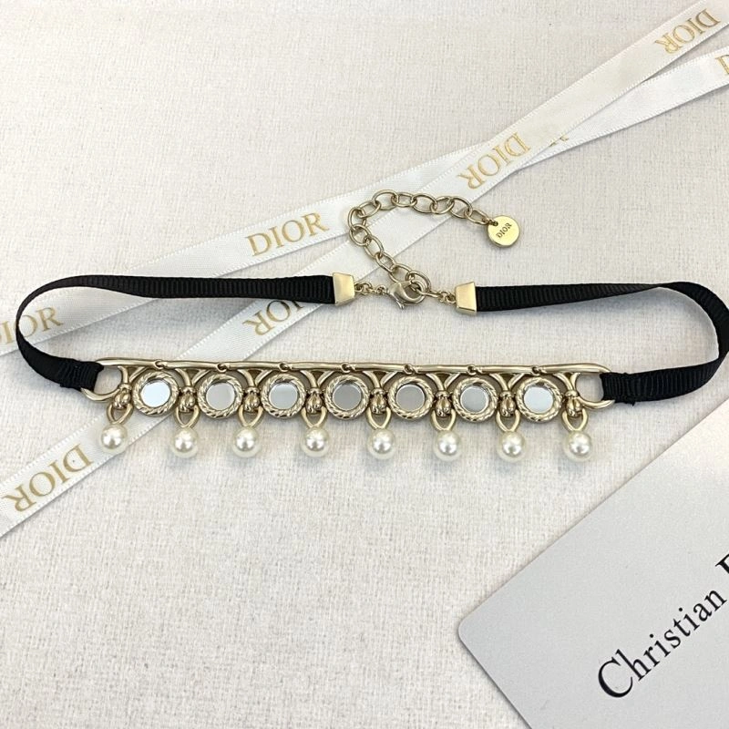 High fidelity Christian Dior Necklaces